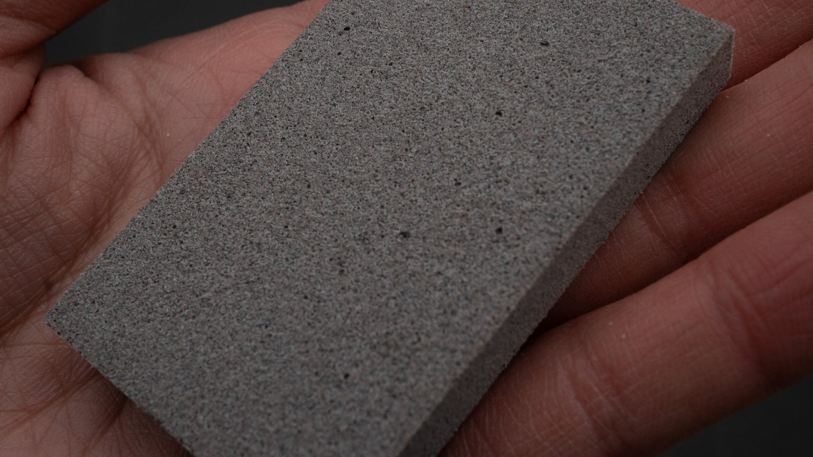 Sabitoru Rust Eraser Medium – ひとひら | HITOHIRA